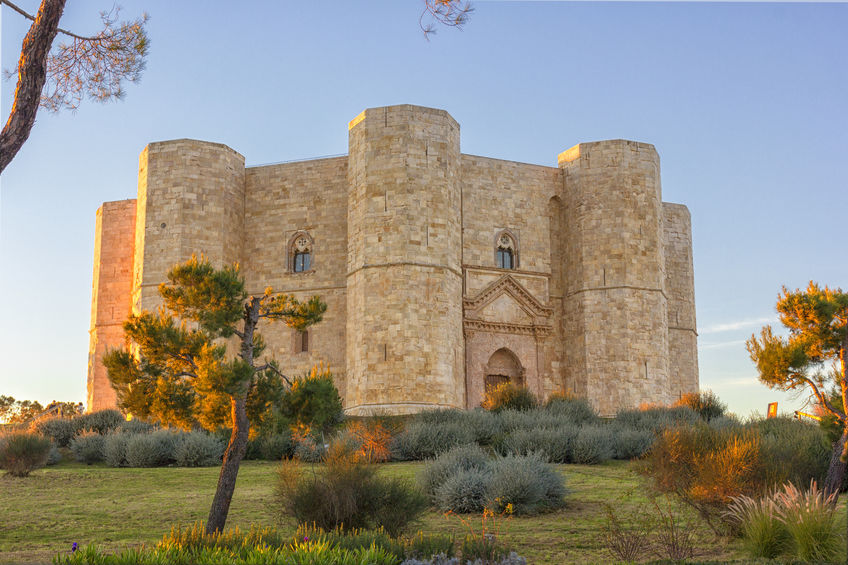 Castel del Monte, la fortezza delle Murge - Cure-Naturali.it